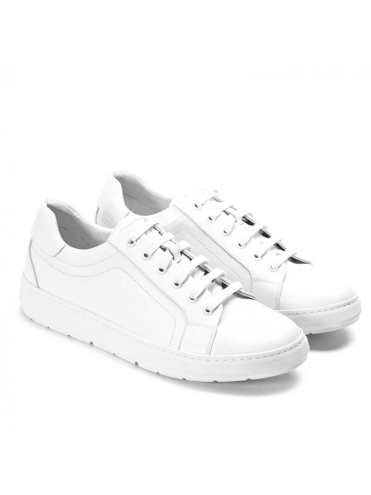 Weisse Schuhe